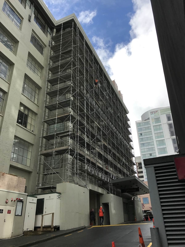 Commercial Scaffolding Waikato. Summit Scaffolding Waikato.